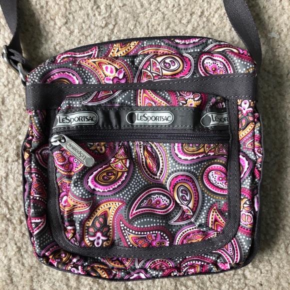 Lesportsac | Bags | Lesportsac Patterned Crossbody Bag | Poshmark